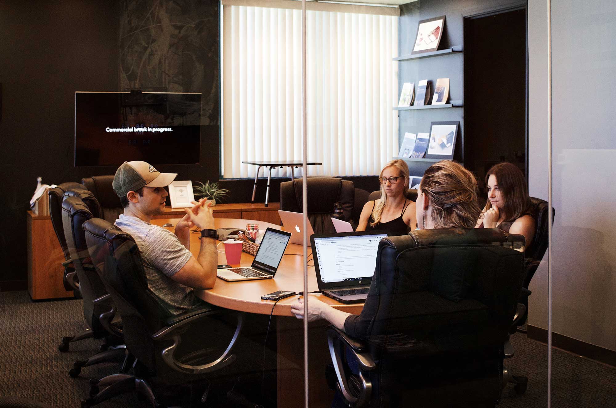 6 Benefits of Automation in the Workplace | Cronofy - the scheduling ...